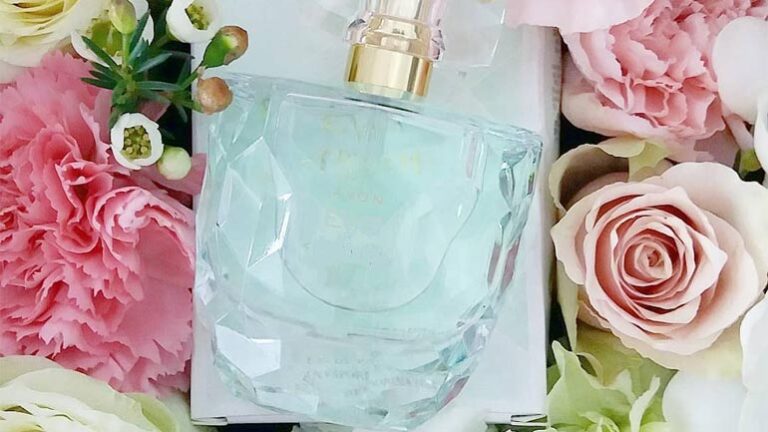 7 Types of Flowers Popularly Used as Perfume Ingredients