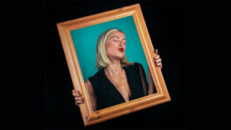 A Complete Guide to Picture Framing and Displaying Photo