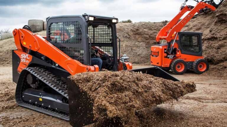 How Does a Compact Track Loader Work And Its Benefits