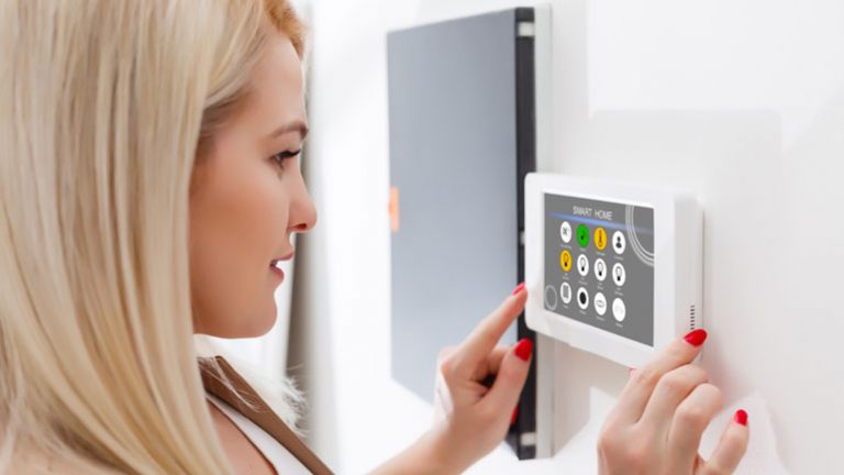 What Is A Smart Lock Technology and How Does It Work?